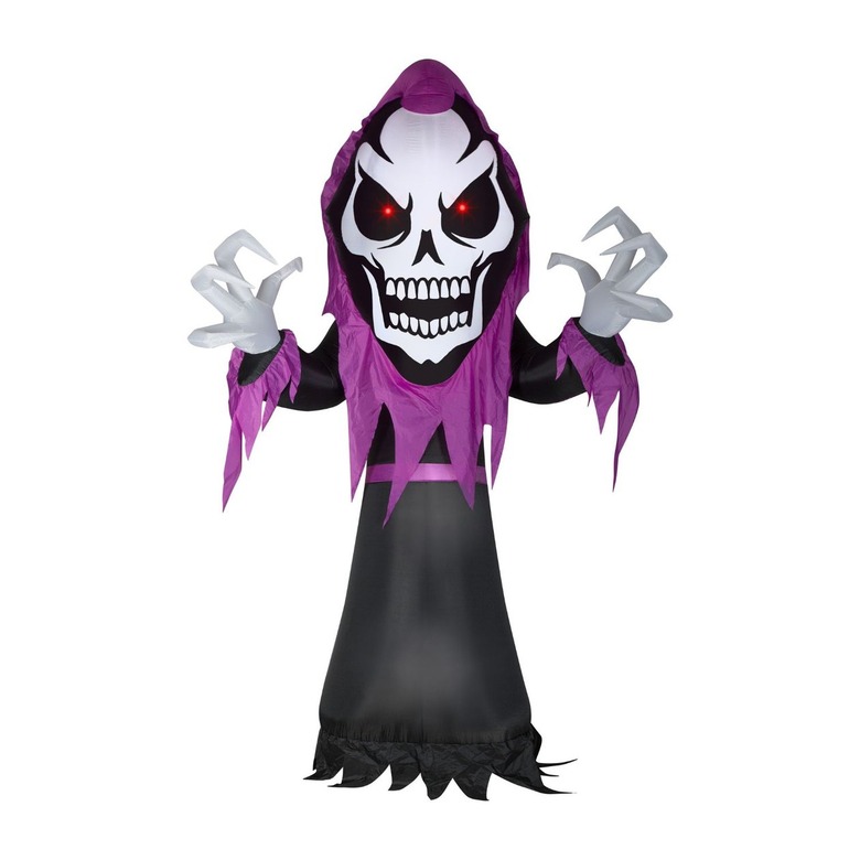 Love The Home Depot's Giant Skeleton? Try These Equally Spooky ...