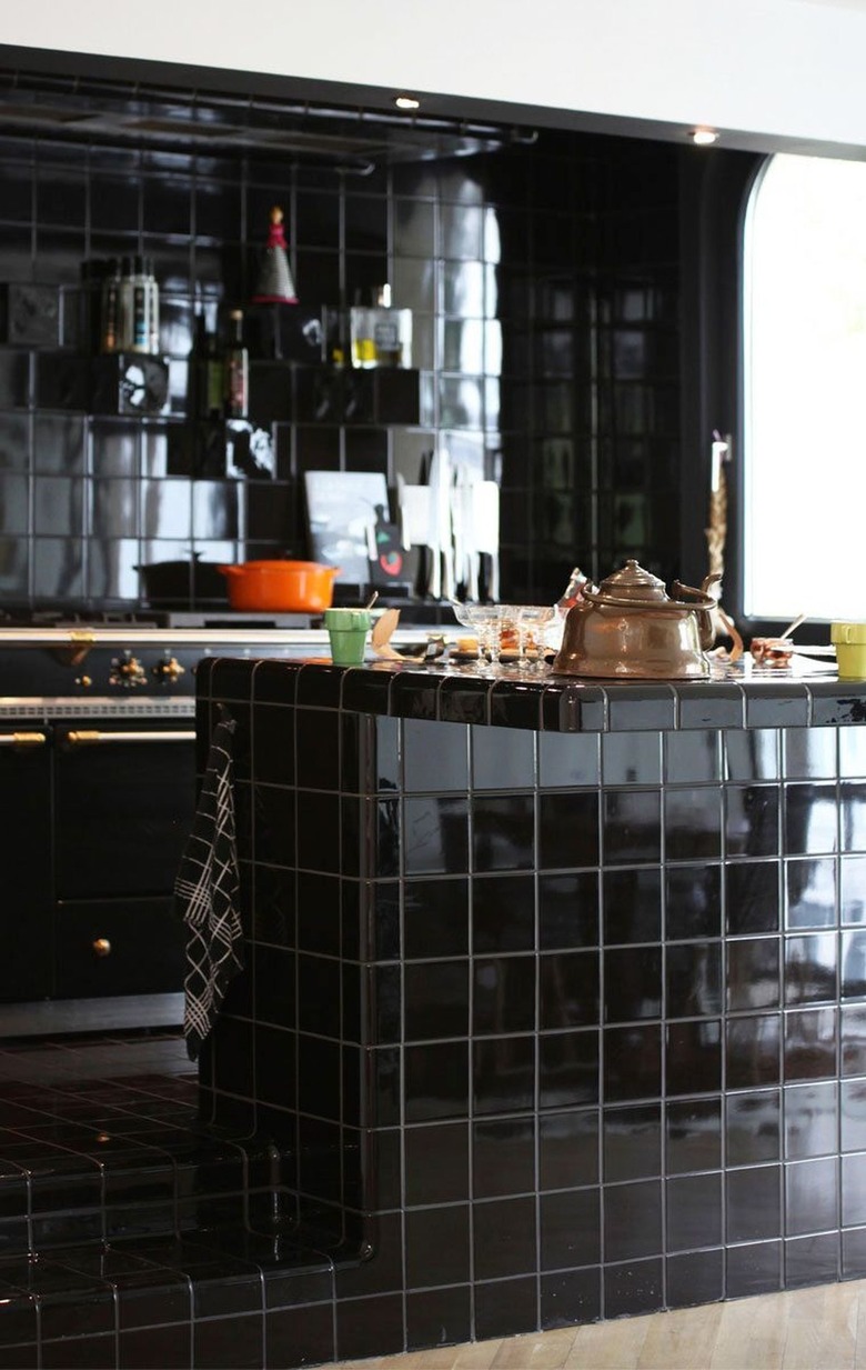 15 Tile Countertop Ideas: Here's Everything You Need to Know | Hunker
