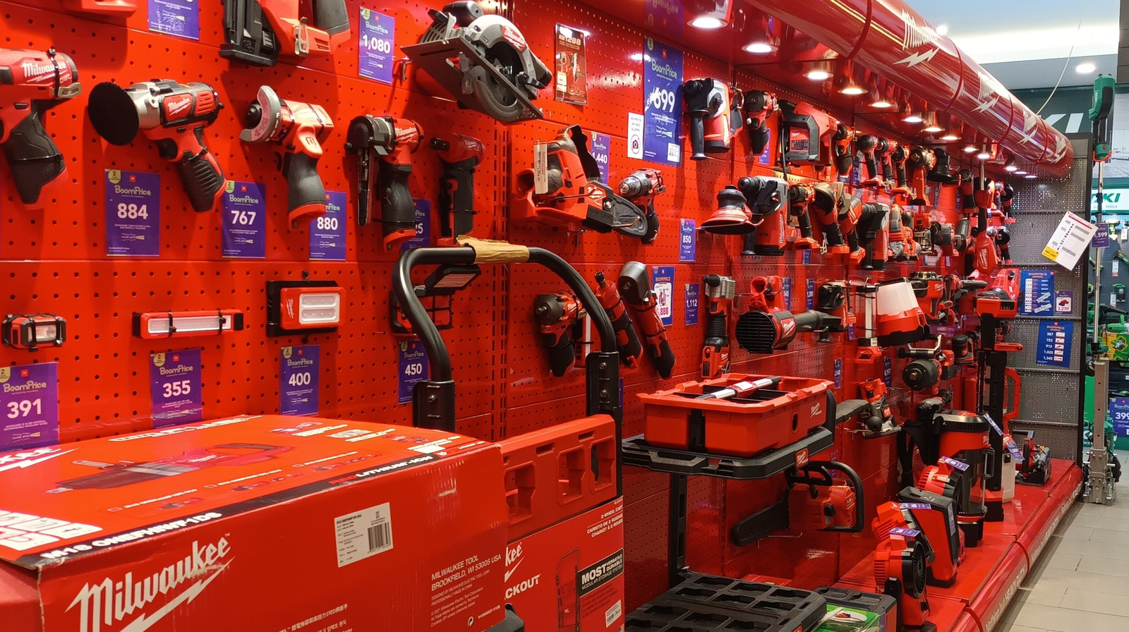 Home Depot Shoppers Urged To Stop Using Popular Tool Immediately After ...