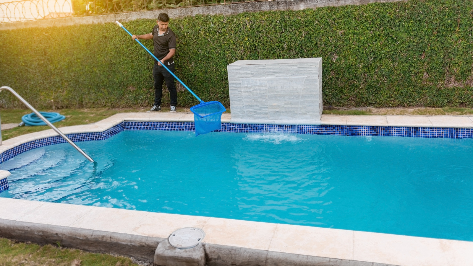 How To Shock A Pool With Bleach