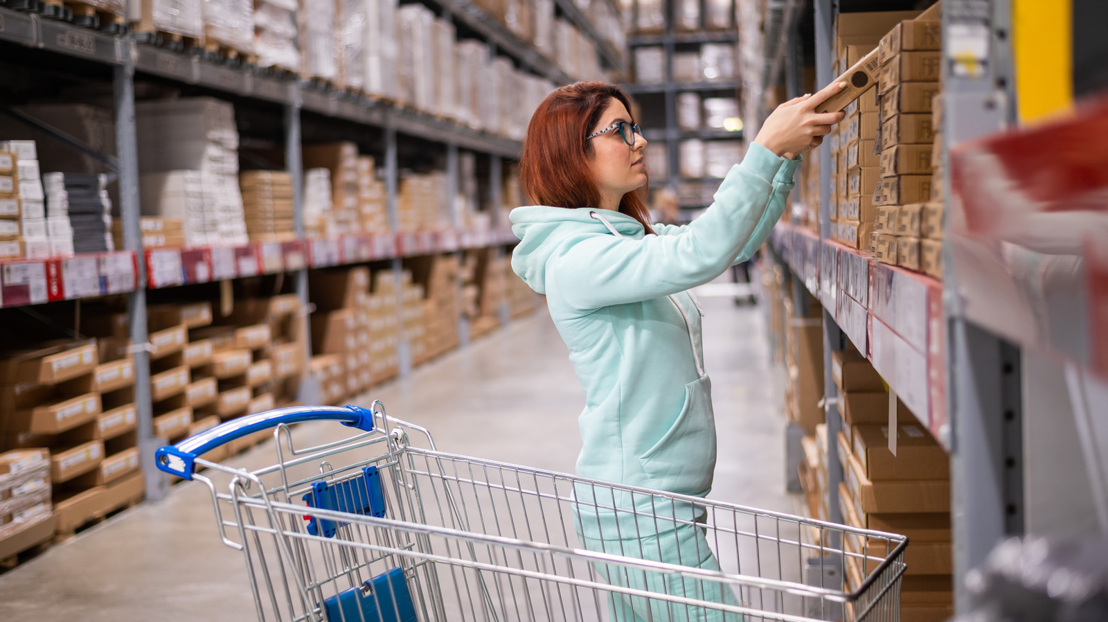 Not Traditional Shelves: IKEA Has A Smart Solution For Extra Storage In ...