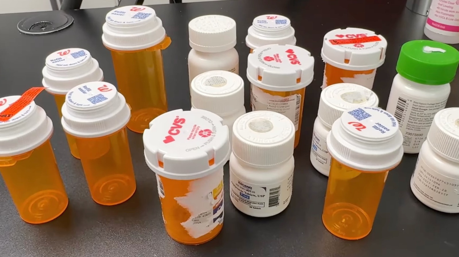 Stop Tossing Empty Prescription Bottles When There Are 16 Clever Ways ...