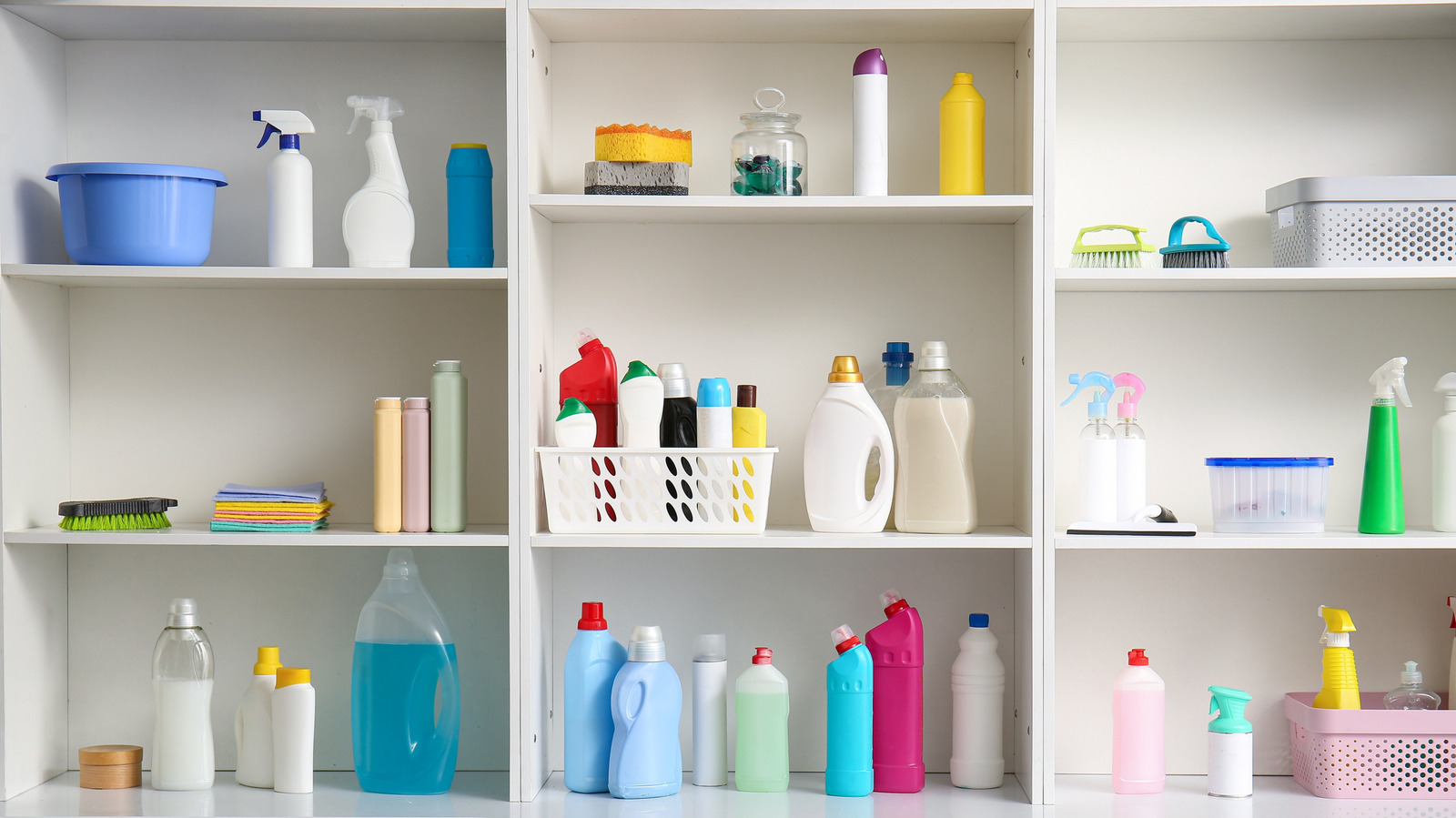 The Harmful Problem With Melamine Cleaning Sponges