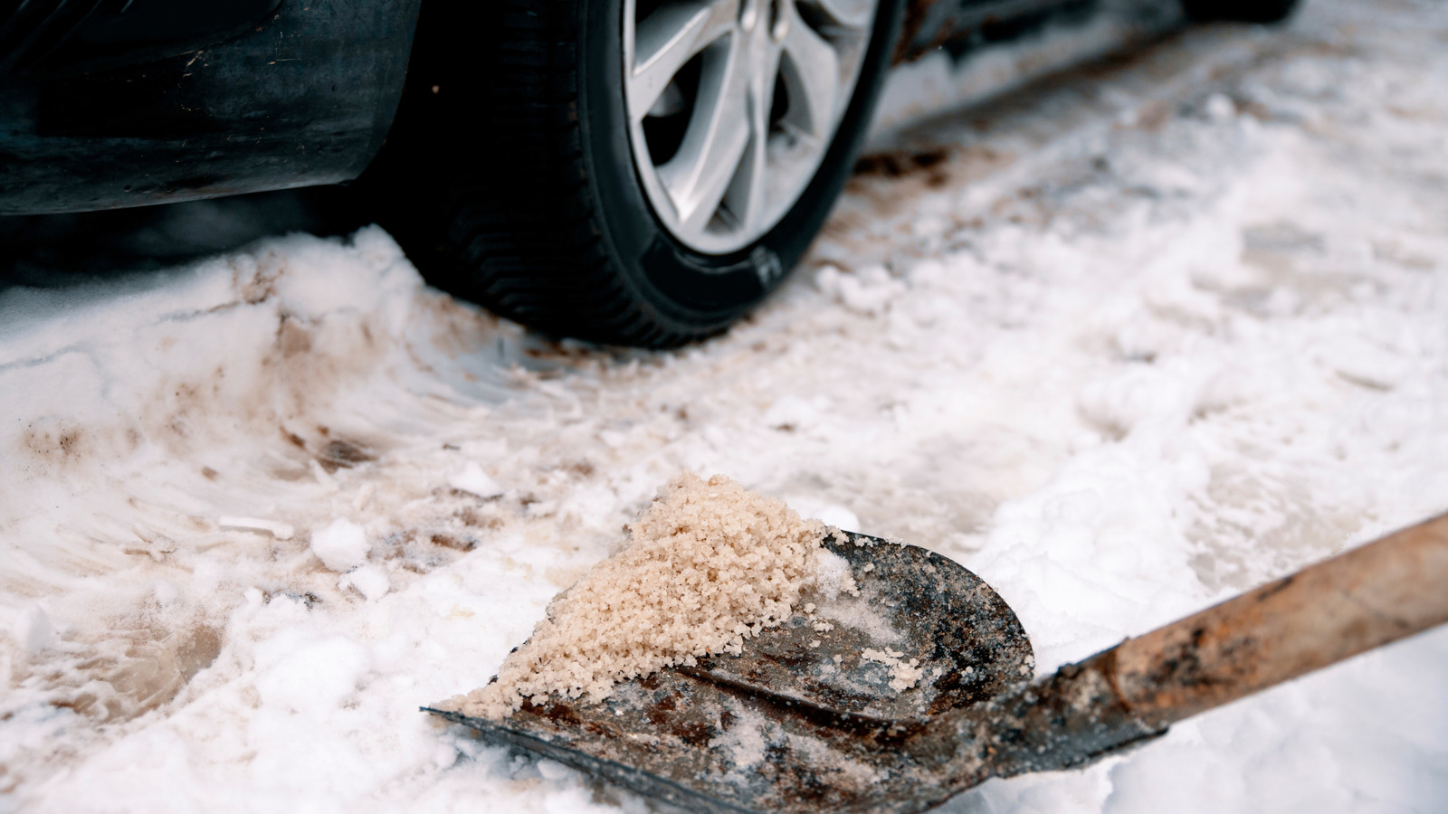 The Fastest Way To De-Ice Your Driveway During Freezing Winters