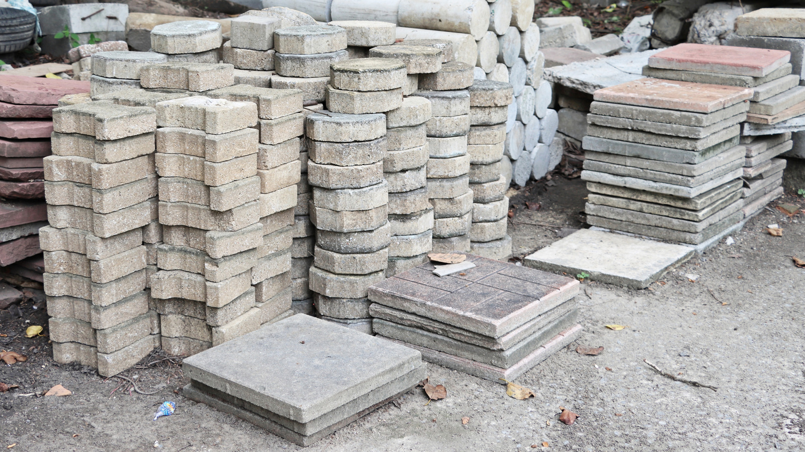 The Unexpected Place Everyone Overlooks To Find Affordable Patio Pavers