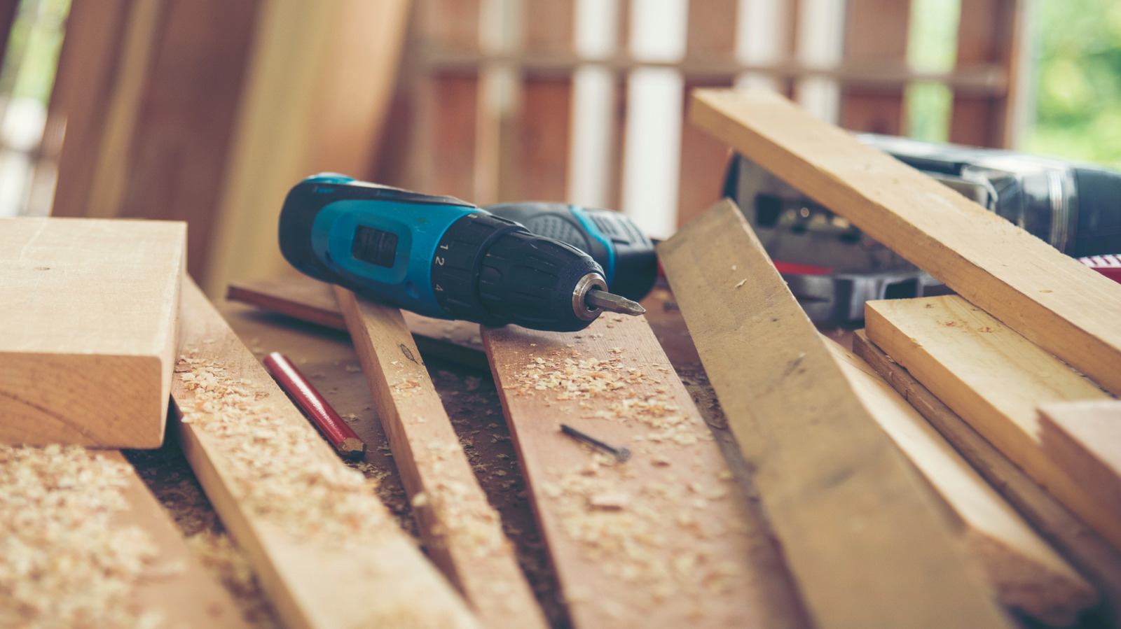 This Low-Cost DIY Creates The Perfect Eye-Catching Accent Wall For A ...