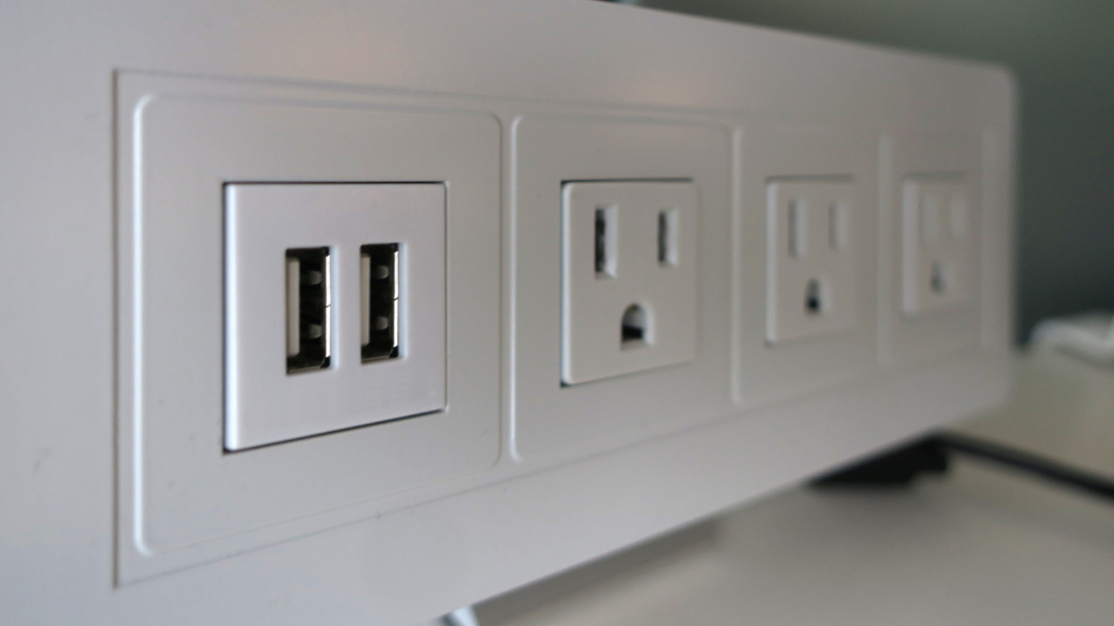 USB Outlets: The Pros And Cons To Consider Before Installing In Your Home